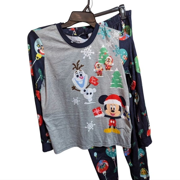 Disney | Intimates & Sleepwear | Disney Adult Unisex Pajama Set Disney ...
